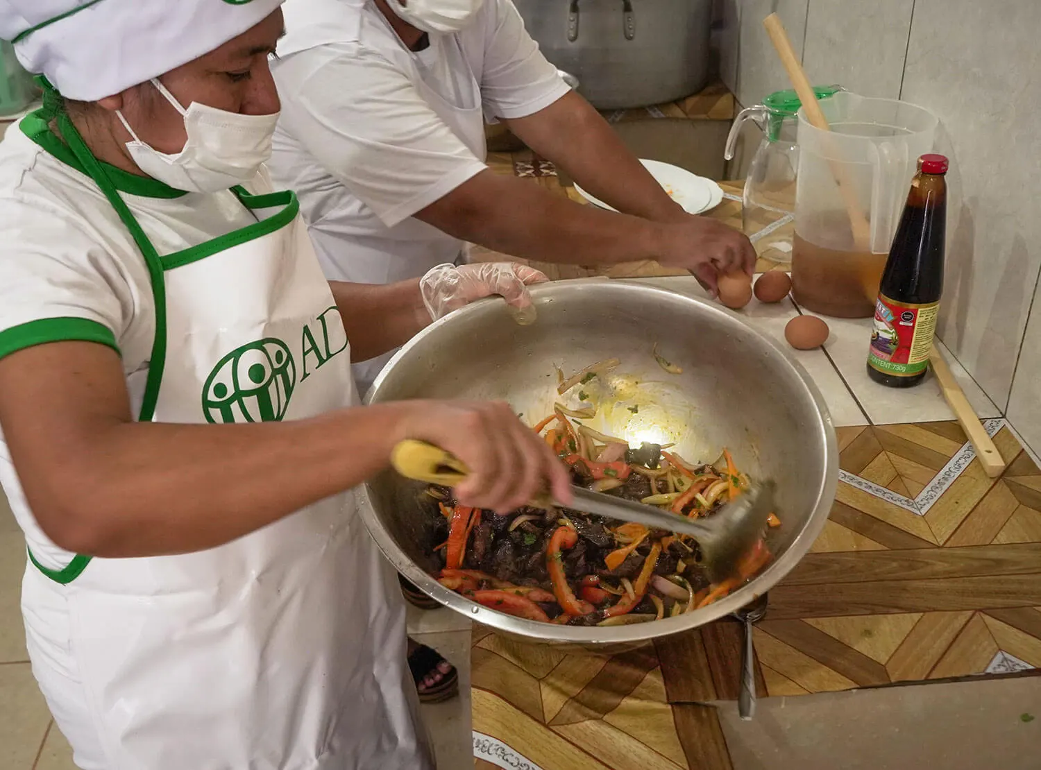 SUPUKO MIKUY - Arepas venezolanas con lomo saltado, receta venezolana ...